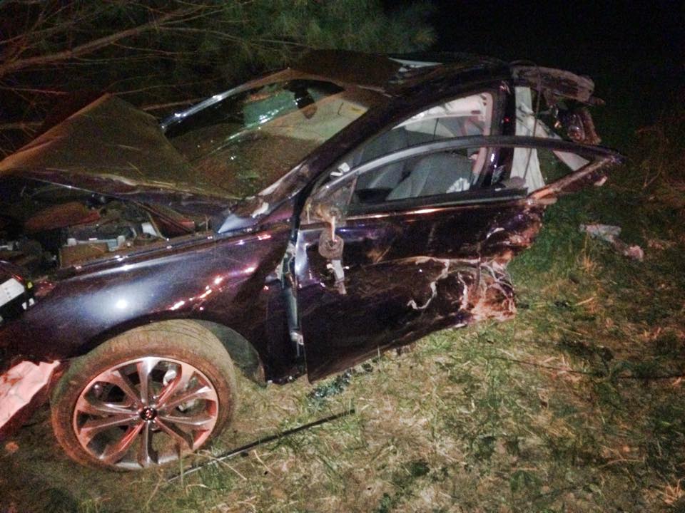 Officials: One person trapped in car after crash, explosion – WSOC TV