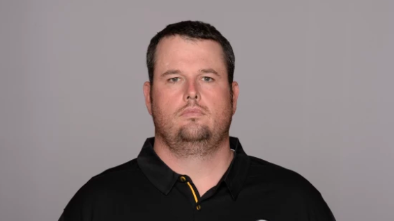 Sweet Feat; Steelers line coach Sarrett embracing new gig