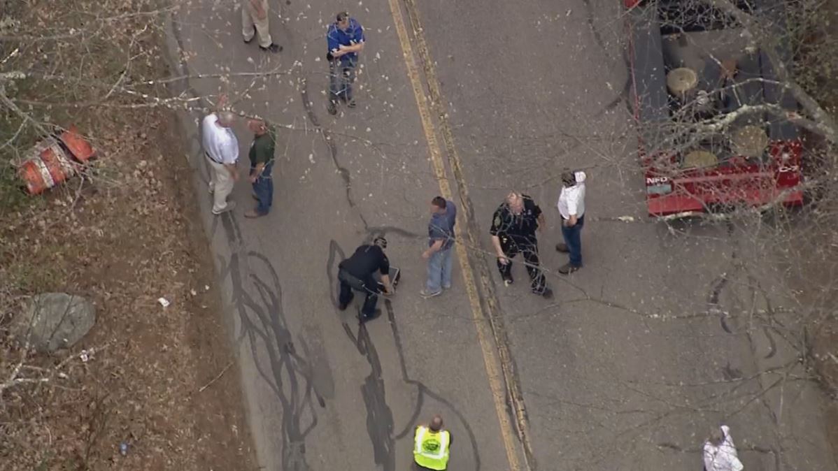 Police: 2 hit by vehicle near Babson College in Needham – Boston 25 News