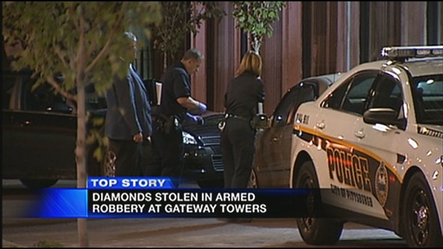 Police: 3 men stole $300K worth of diamonds from independent dealer – WPXI
