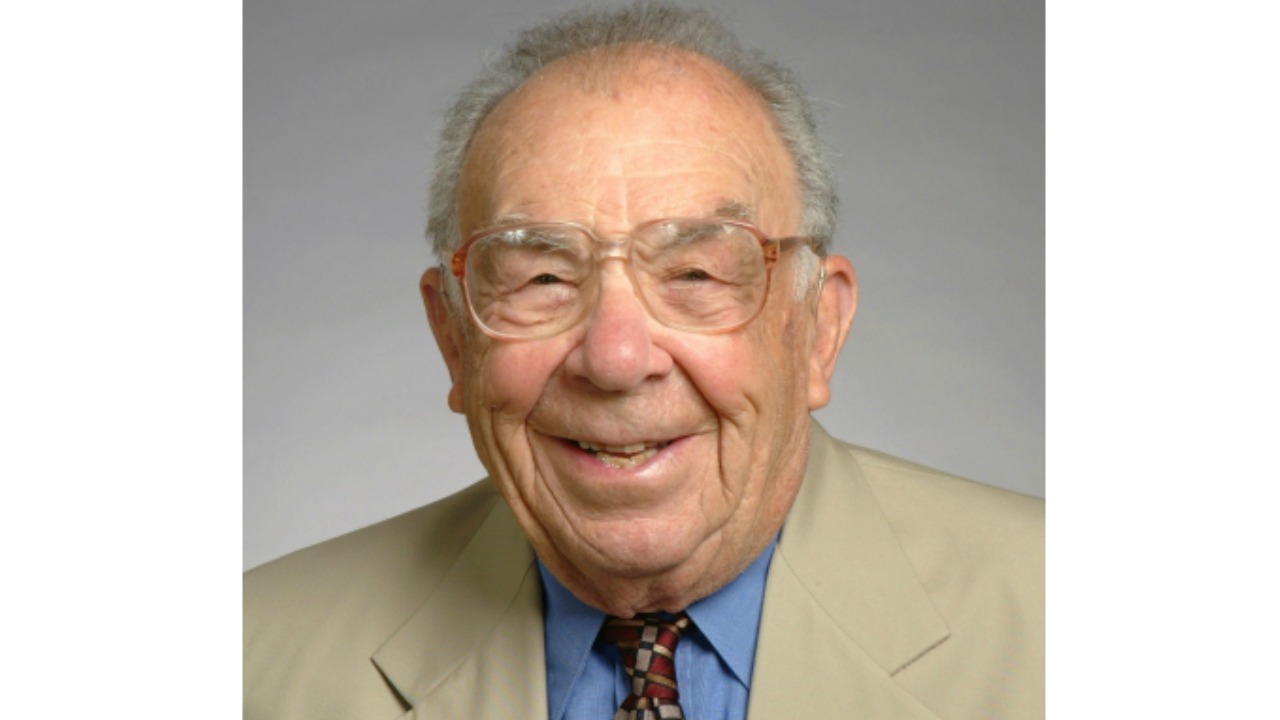 Personal computing pioneer, former MIT professor dies at 98 – Boston 25 ...