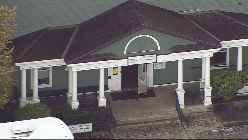 Multicare buildings evacuated in Pierce County after bomb threat – KIRO ...