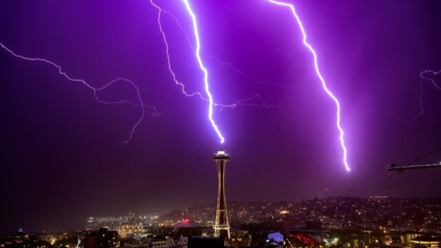 Rain, lightning move across Western Washington – KIRO 7 News Seattle