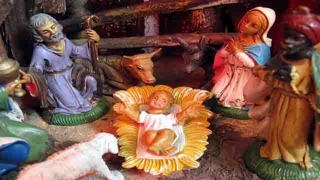 School replaces Baby Jesus with Frosty the Snowman – Boston 25 News