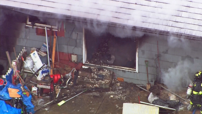 Fire breaks out at Renton home