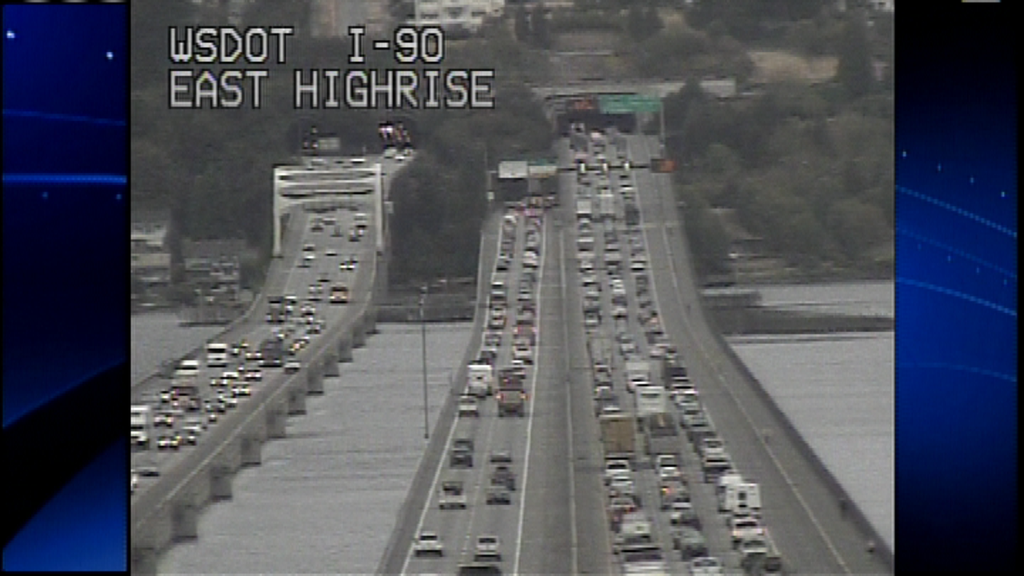Crash backs up traffic on westbound I-90 before I-5 in Seattle – KIRO 7 ...