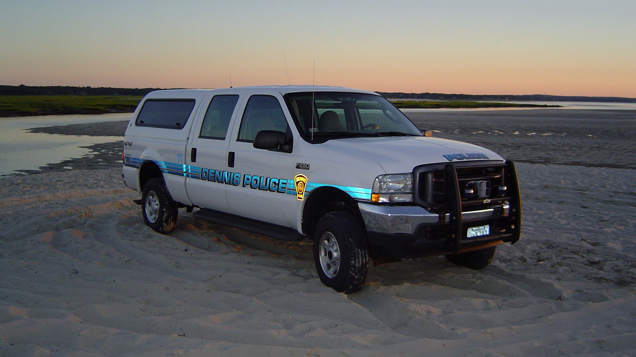 Police warn of smash-and-grabs at Cape Cod beaches – Boston 25 News
