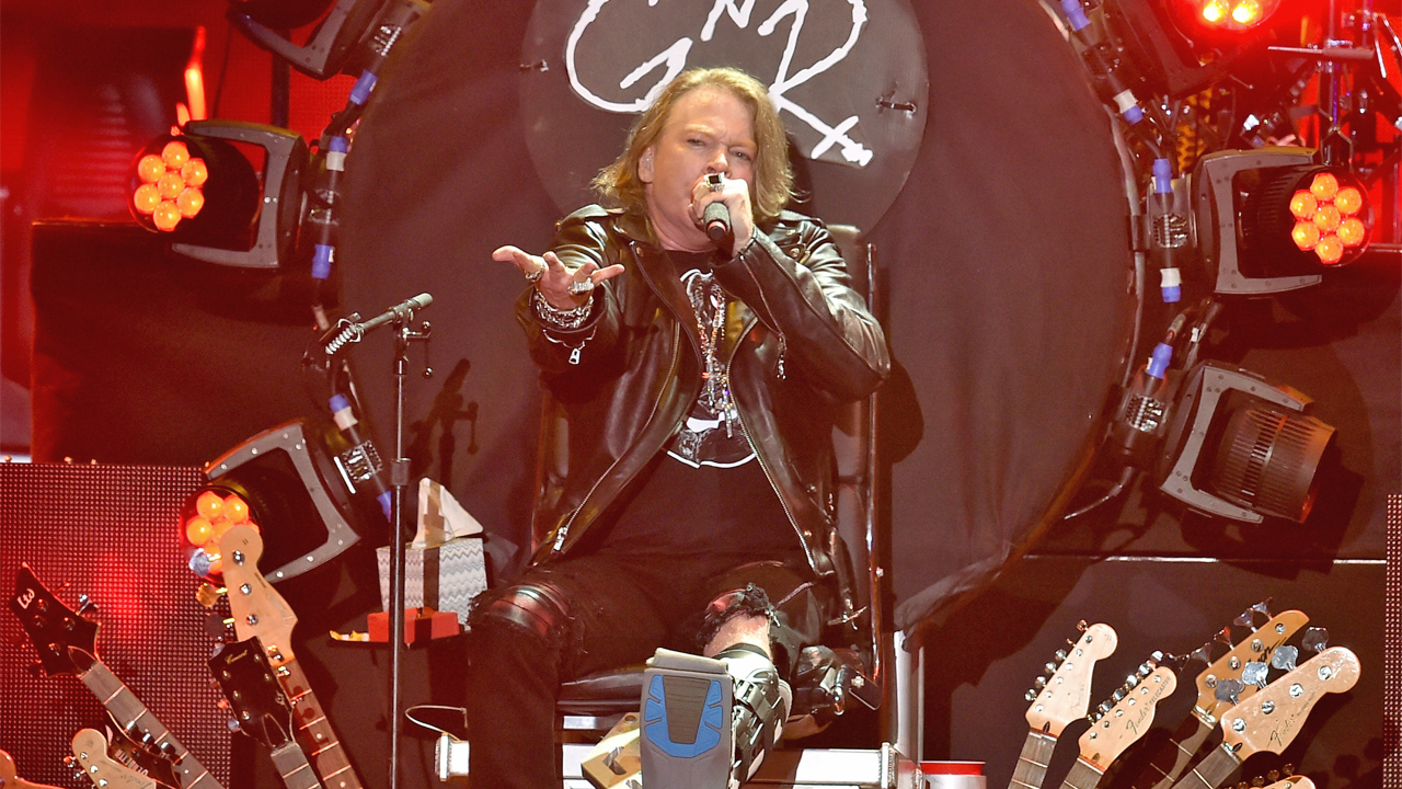 Axl Rose wants to get rid of all 'Fat Axl' photos on internet – Boston ...