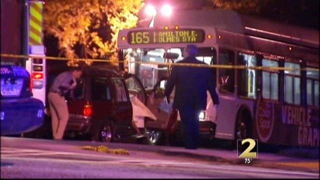 2 killed in shooting, crash with MARTA bus