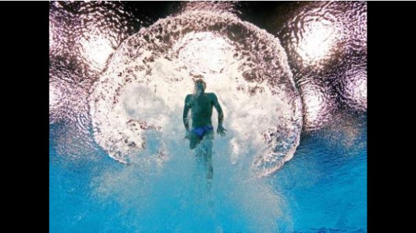 Imagine the video you could take with this flying, swimming drone ...