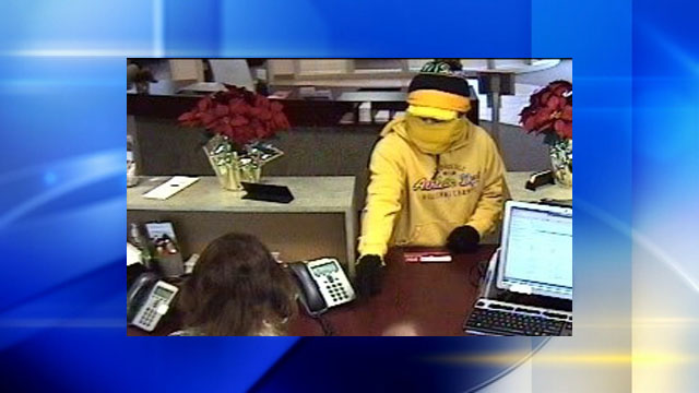 FBI seeks suspect in Green Tree bank robbery
