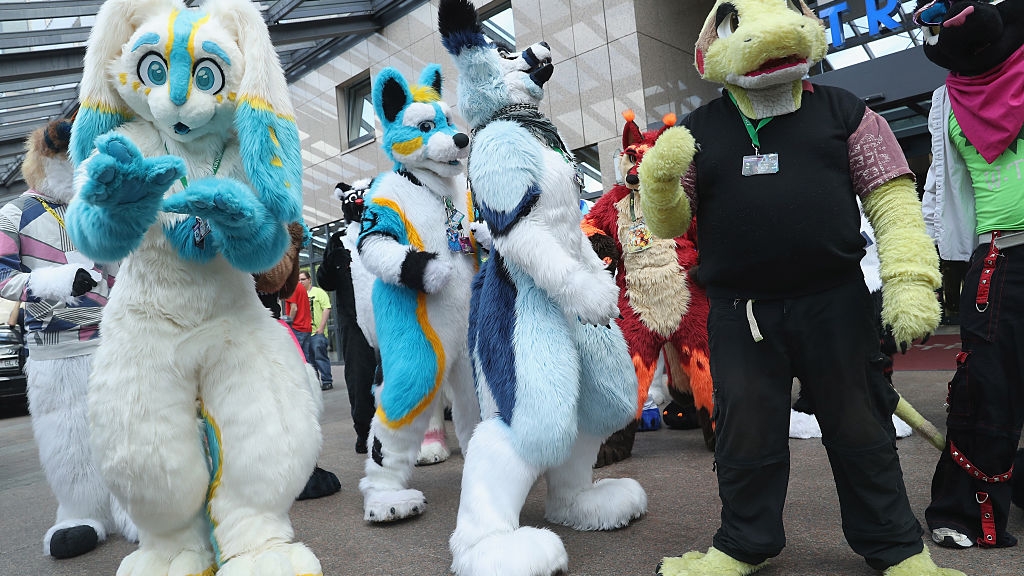 Group Of Costumed ‘furries Stop Assault Sit On Womans Attacker Until Police Arrive
