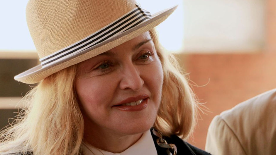 Madonna bares it all on Instagram in racy photo, then takes it down ...