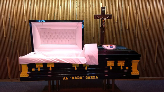 Devoted Steelers fan laid to rest in black and gold casket – WPXI