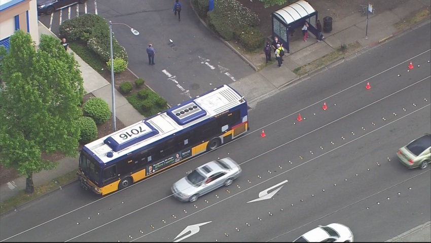 Man struck, seriously injured by Metro bus in Kent – KIRO 7 News Seattle